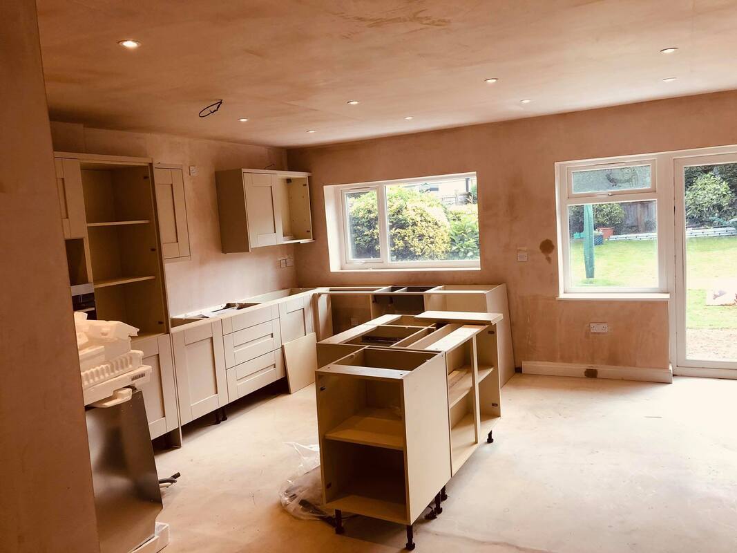 Nottingham Kitchen Fitter - Tree Surgeon Edinburgh